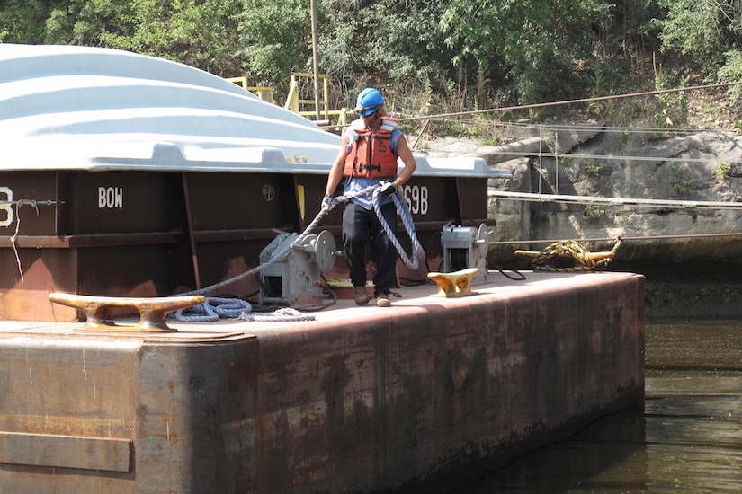 UW-Madison freight researchers helping guide state marine ...