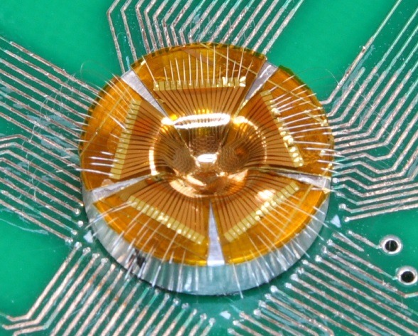 Optoelectronics origami: An easy-to-make, double-duty curved image ...