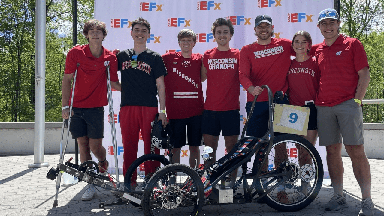 Competition Success Continues for UW HPVC