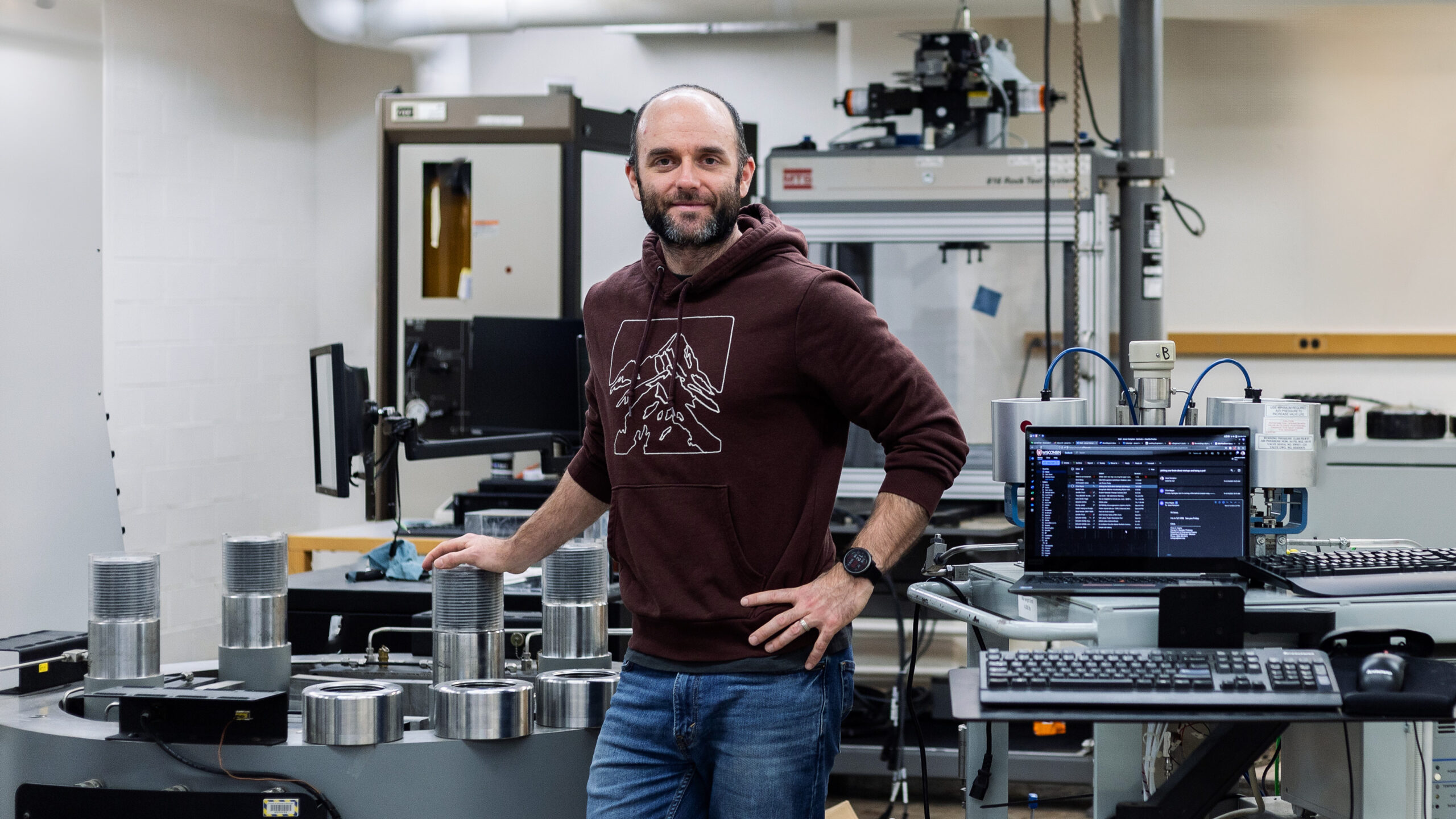 Digging into decades of evidence, engineers find one big earthquake ...