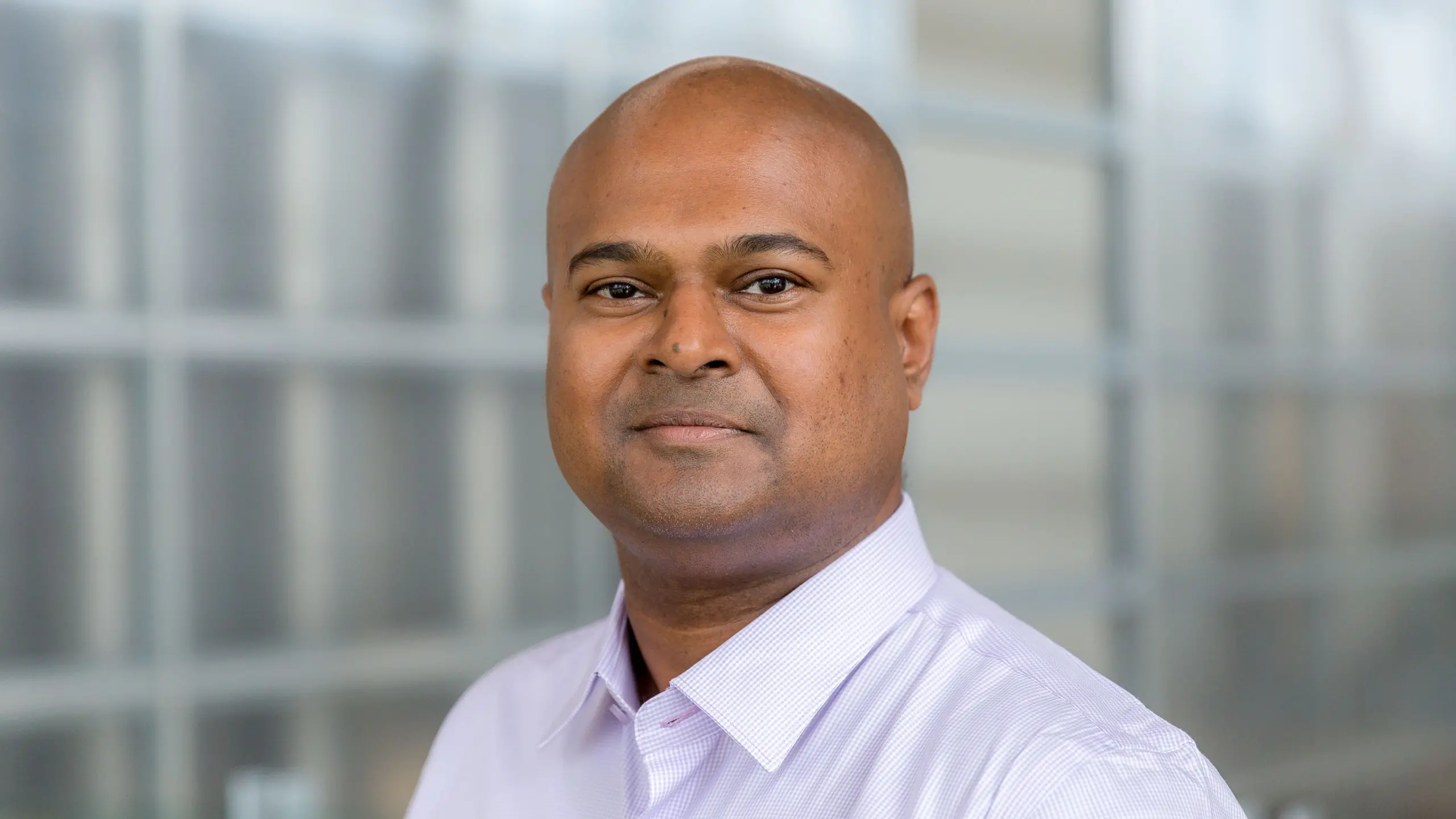 New Vilas Early Career Award to Ramathasan Thevamaran