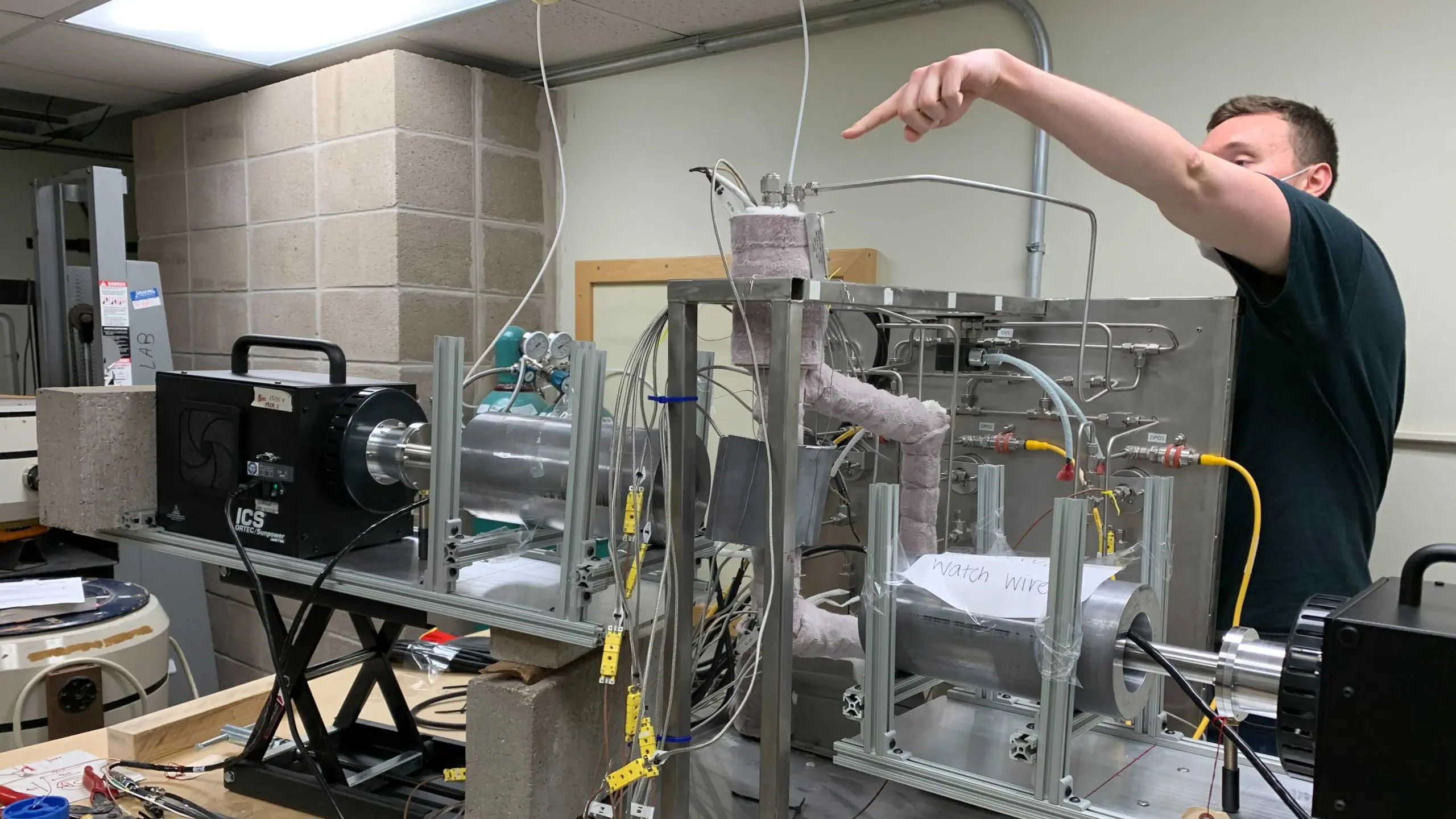 New technique pinpoints material corrosion in molten salt systems in ...