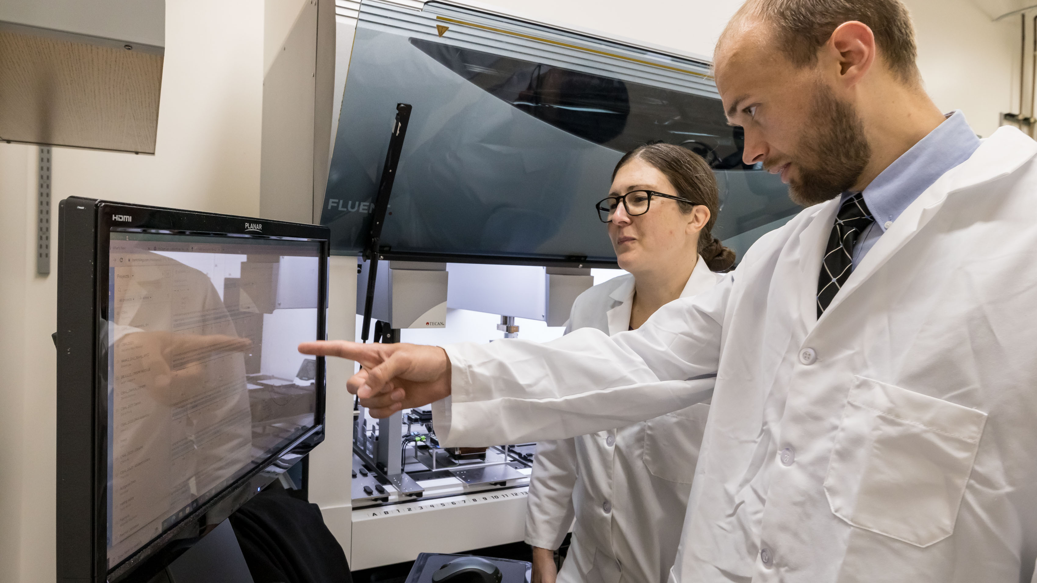 Machine learning illuminates experimental design for synthetic biology ...