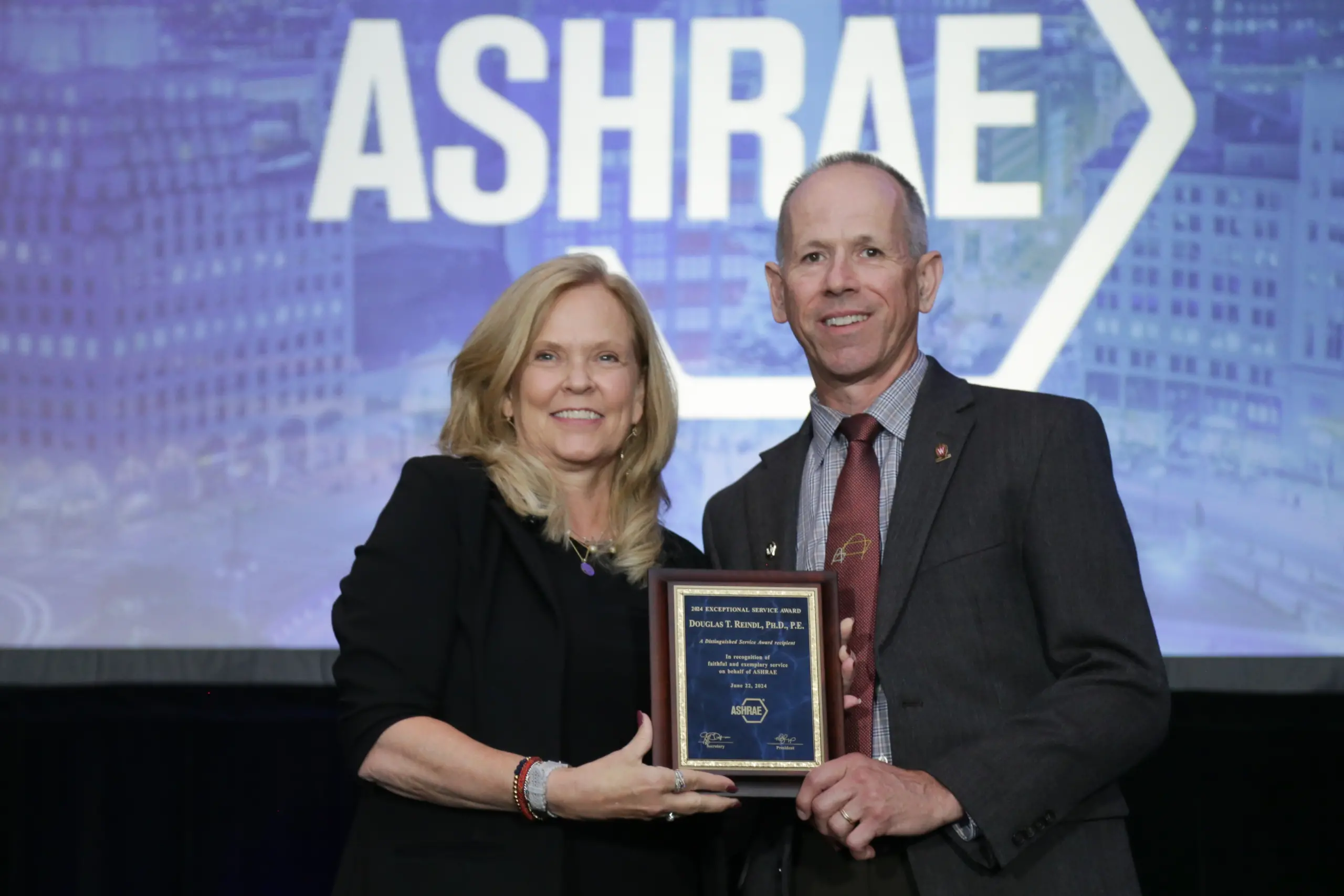 Doug Reindl recognized with ASHRAE Exceptional Service Award