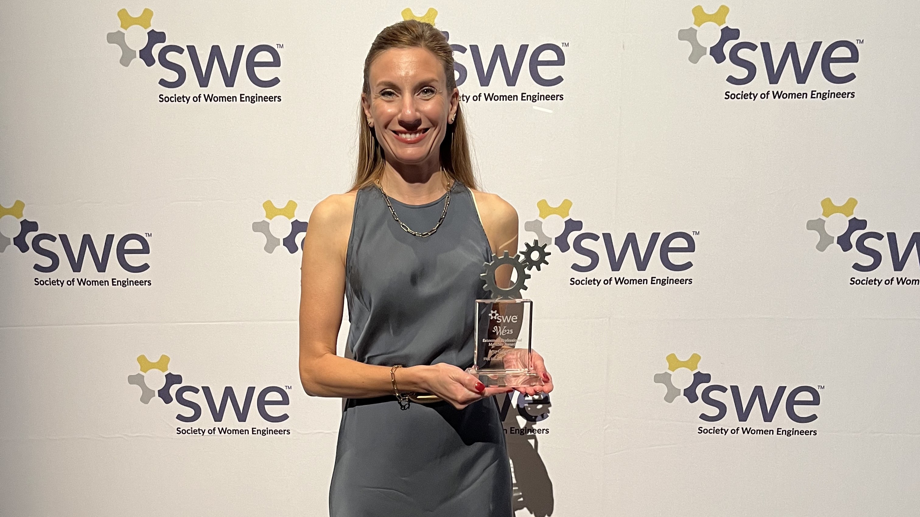 Society of Women Engineers Recognizes ME Alumna