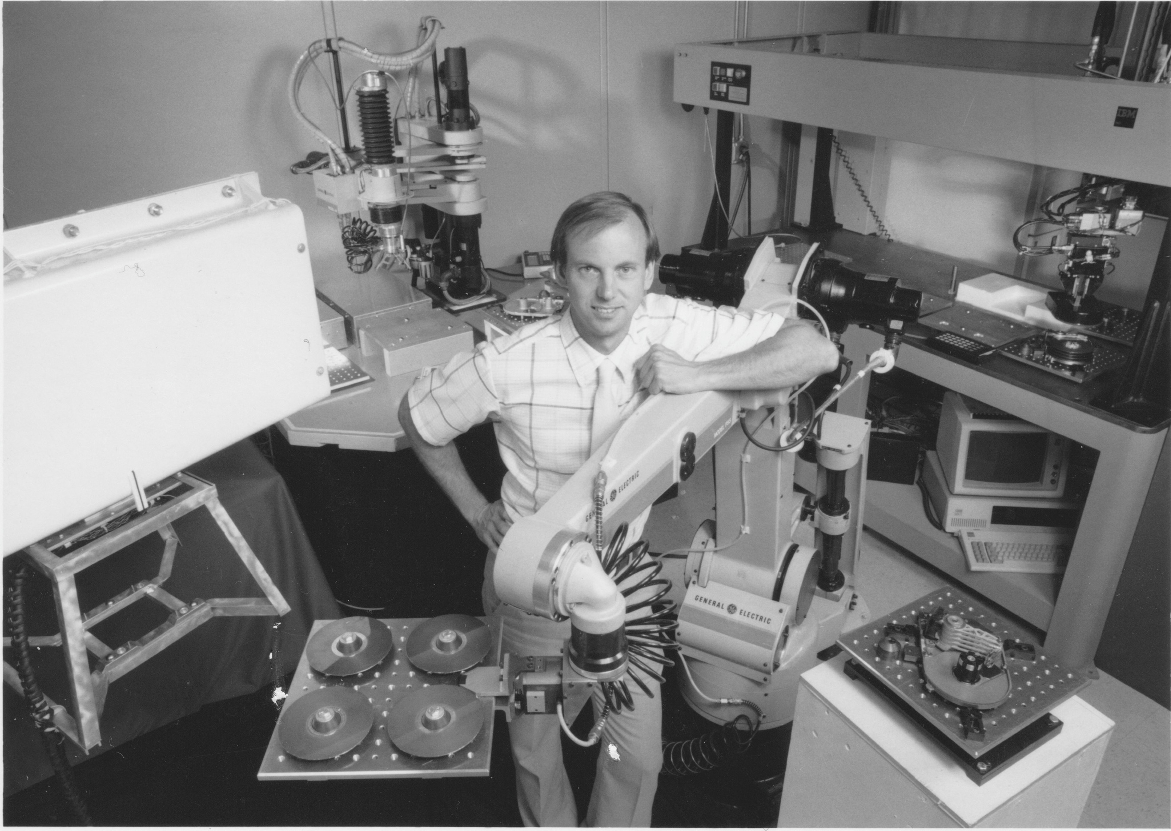 Spotlight on Badger Alumni: Mechanical Engineer Neil Duffie